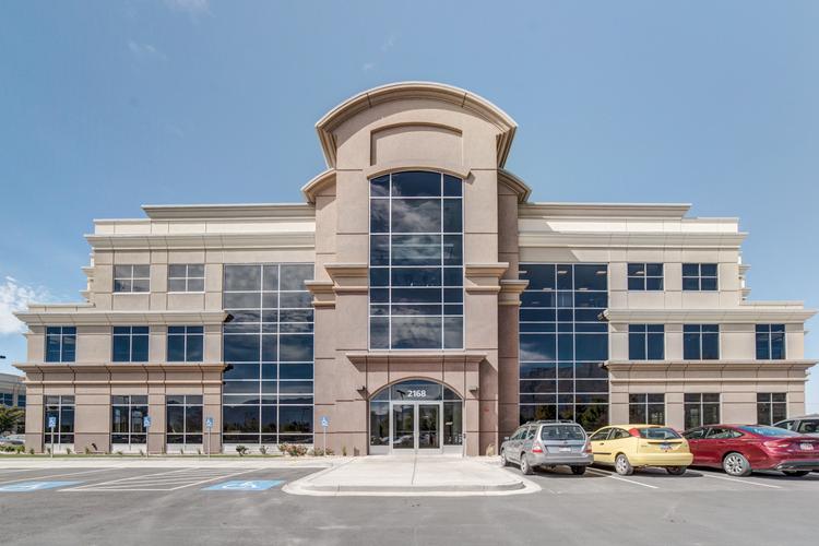 Grove Creek III Office Building | Big-D Mountain West
